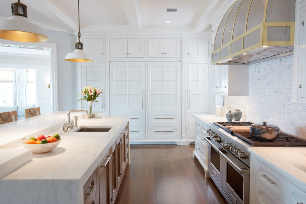 Kitchen Paint Colors for 2020 - Our Top 12 Favorites - Kitchen Designs ...